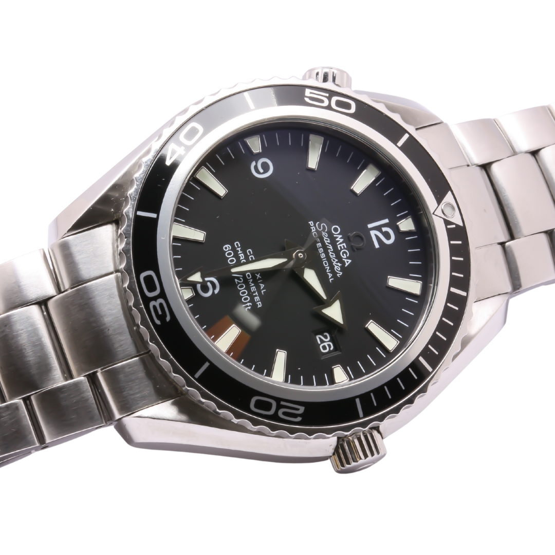 Omega Seamaster Planet Ocean 22005000 – Cockrams Jewellers